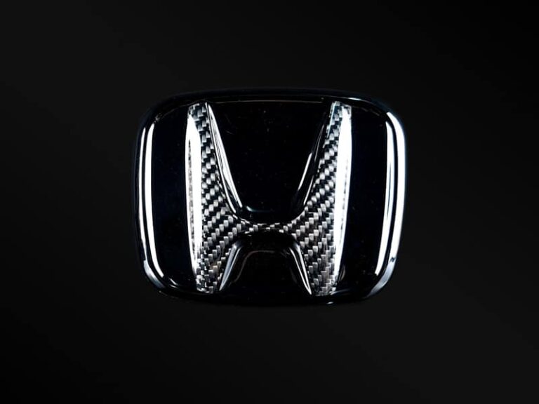 Honda Custom Carbon Fiber Emblem Type II - Carbon Sixth Element